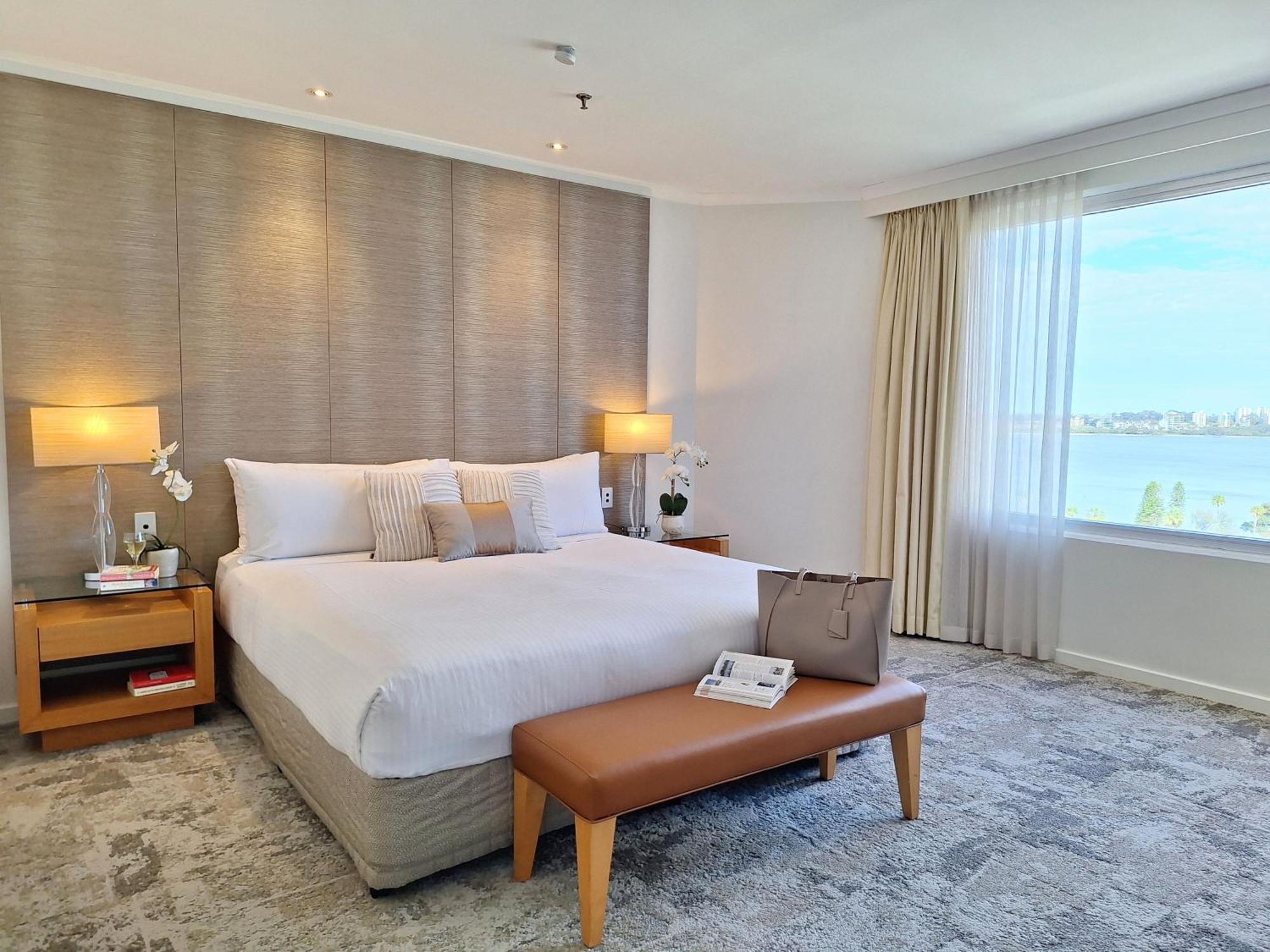 Residence On Langley Park Perth Hotel Top Perth Retreats